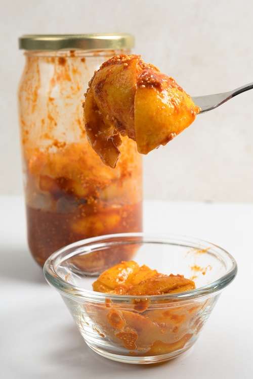 Lemon Pickle (Lebur Achar) – Tangy & Spicy - The Wannabe Cook ...